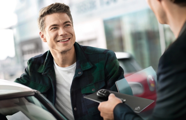 MINI – uued ja kasutatud autod | MINI EE